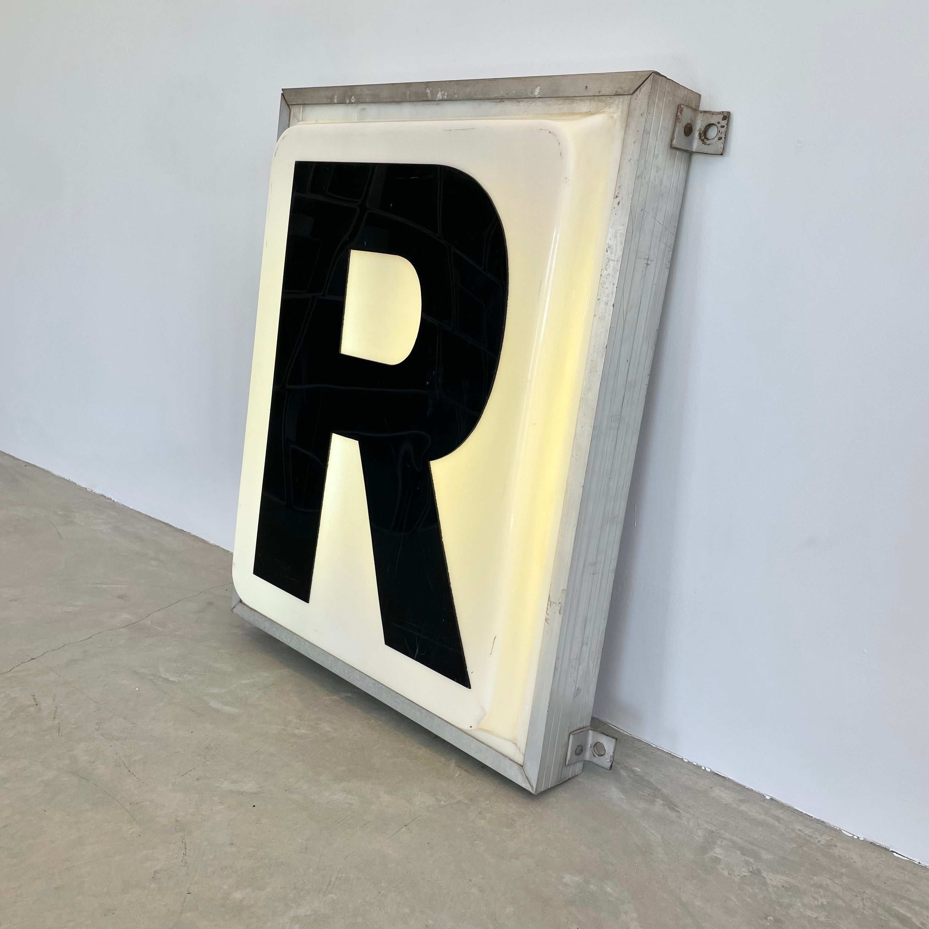 Large Industrial Illuminating Letter "R" Sign, USA circa 1950